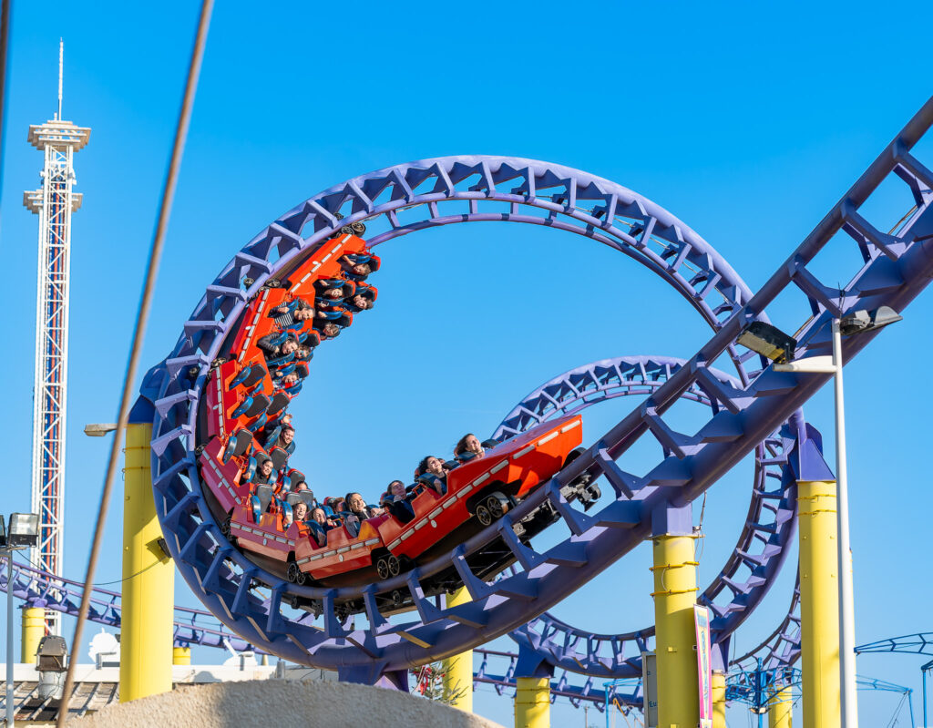 Attractions and shows - Fabrikus World